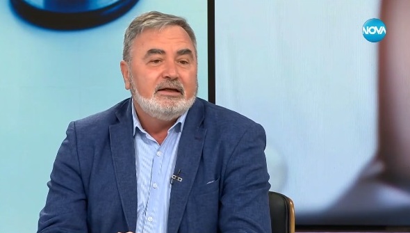 Мрежата закипя след тази новина Доц Ангел Кунчев открил революционно лекарство СНИМКИ За